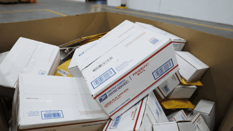 SPD offers safe exchange program and tips on porch piracy