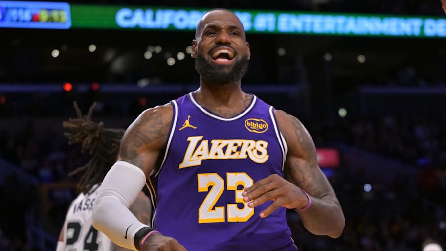 LeBron James takes a dig at Ravens