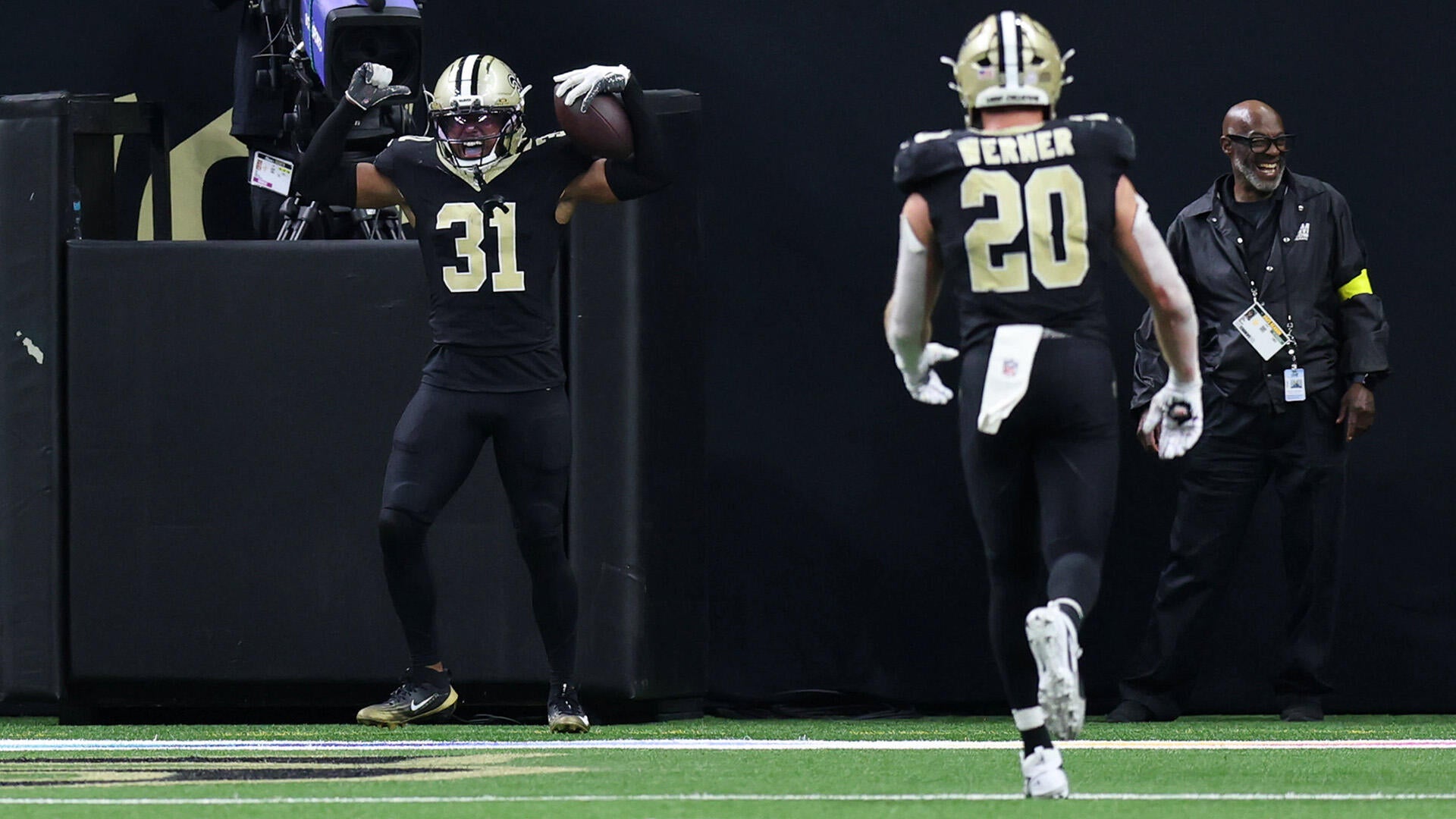 Week 15 NFL odds, lines, best bets, predictions: Computer model backing ...