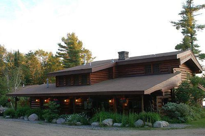 9 forgotten Minnesota motels tucked away by quiet lakes