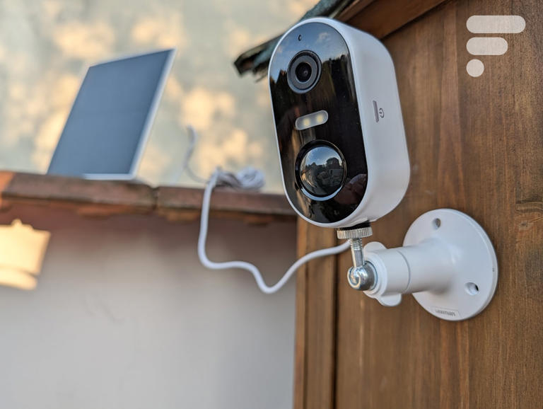 Test Lexman caméra solaire sans fil de Leroy Merlin : difficile de ...