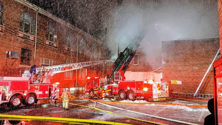 4-alarm fire spreads to multiple homes on Cumberland Street in Lebanon