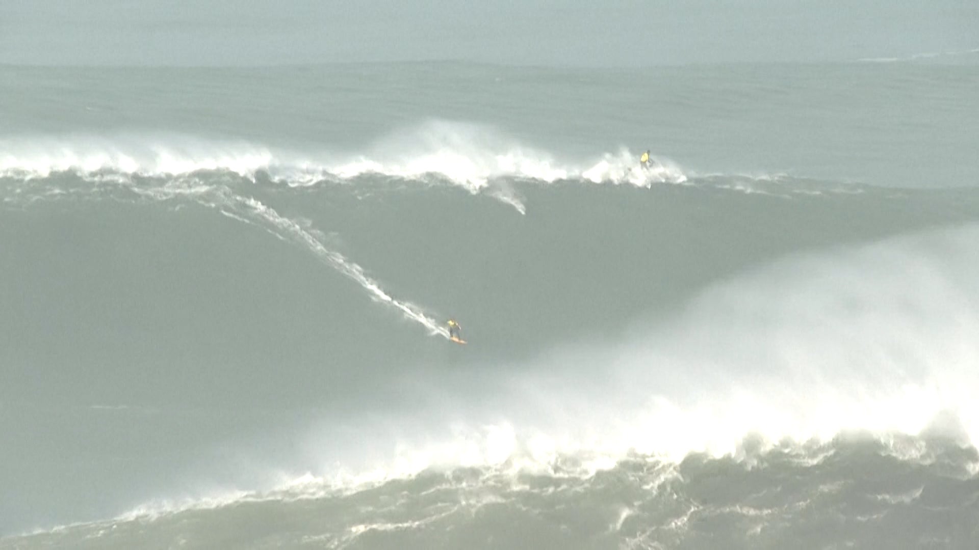 Giant wave season crashes on Portugal coast