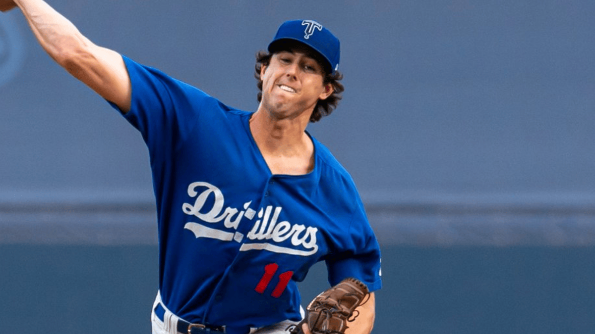 Dodgers bet on redemption; sign former MLB top prospect