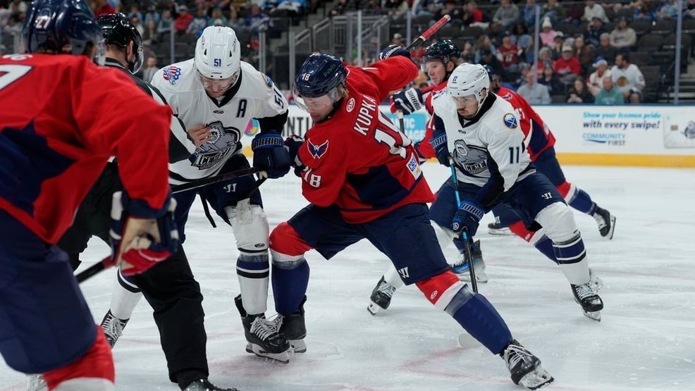 Hockey players' union prepares for strike as ECHL talks stall over new ...