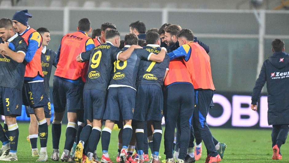 Il Frosinone passa anche a Pescara ed è primo. Il Mantova esonera ...