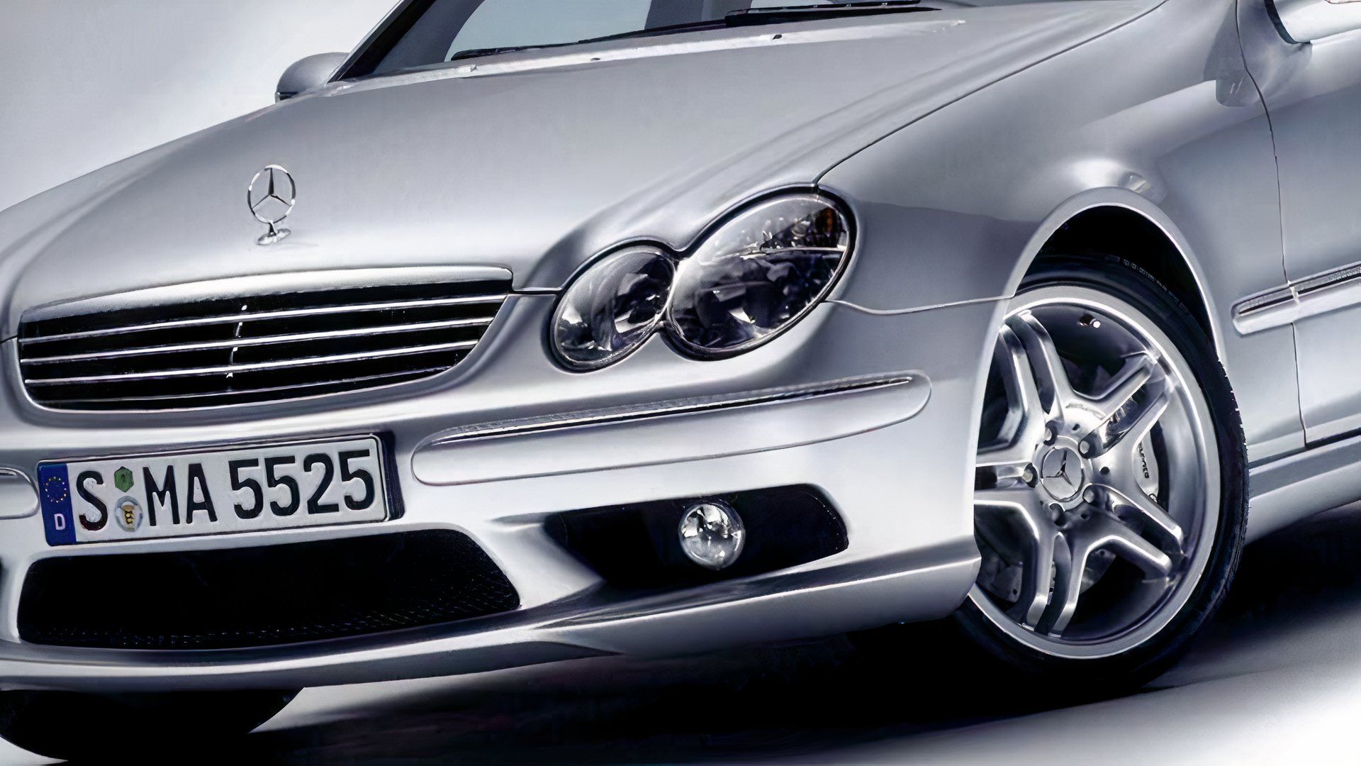 The Mercedes-Benz C55 AMG has all the character the brand-new model ...