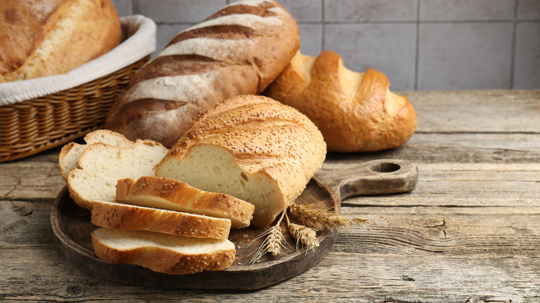 Sourdough vs whole wheat bread: The nutritional differences to know ...