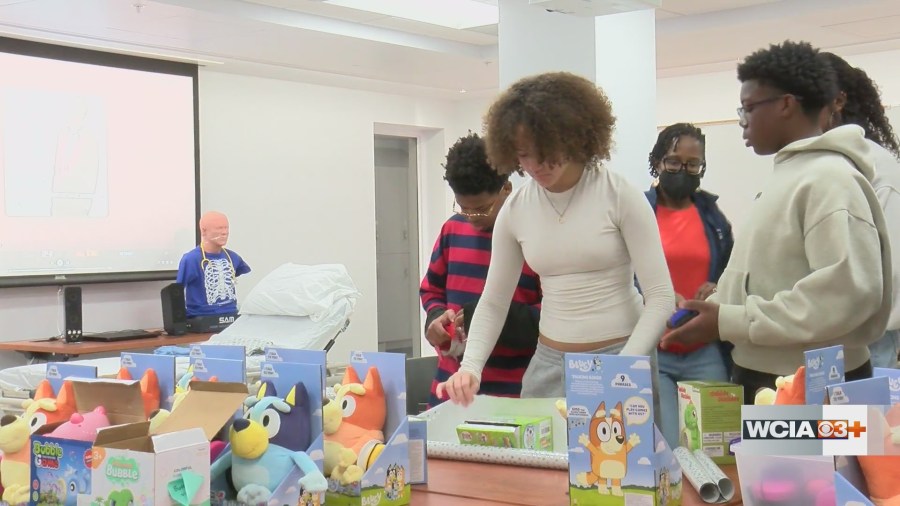 Champaign non-profit makes toys for children with disabilities