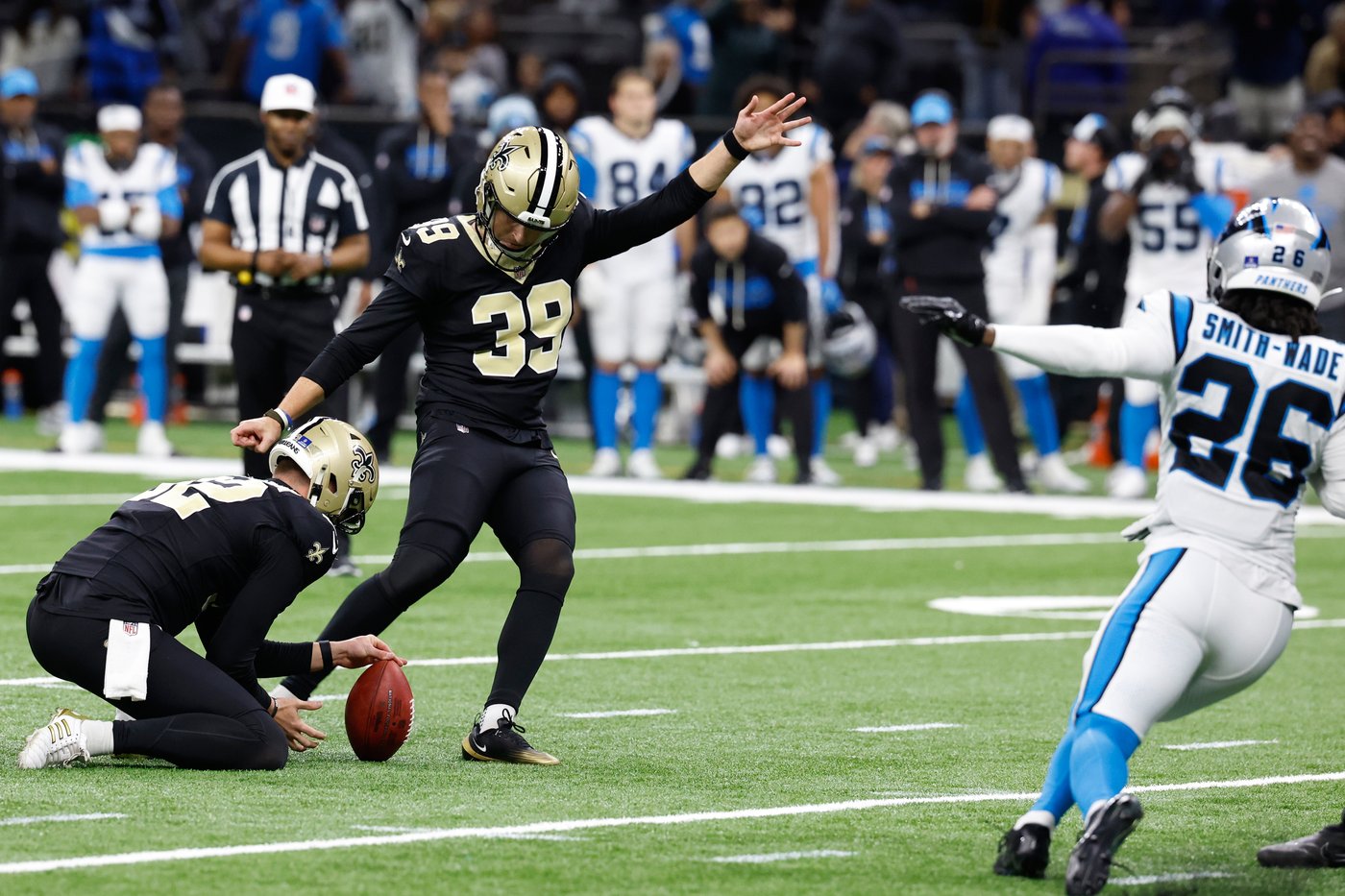 Saints Northern Irish kicker Charlie Smyth inked to 3-year contract
