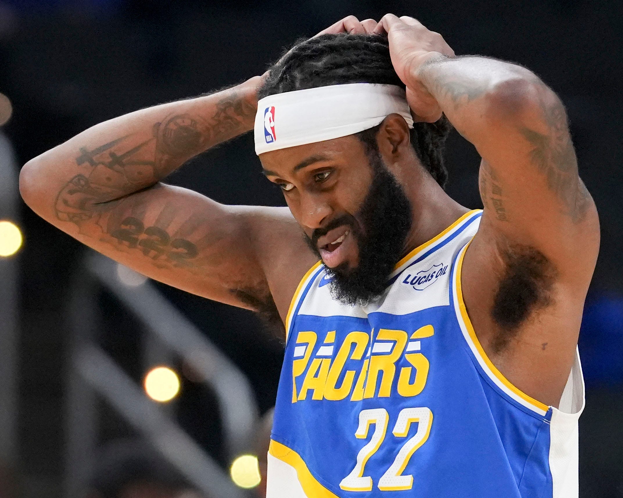 Pacers Isaiah Jackson on concussion: Throwing up, headaches, light ...