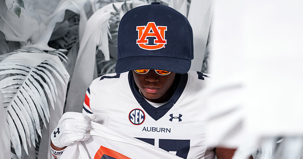 Auburn OL Favour Edwin plans to enter NCAA transfer portal