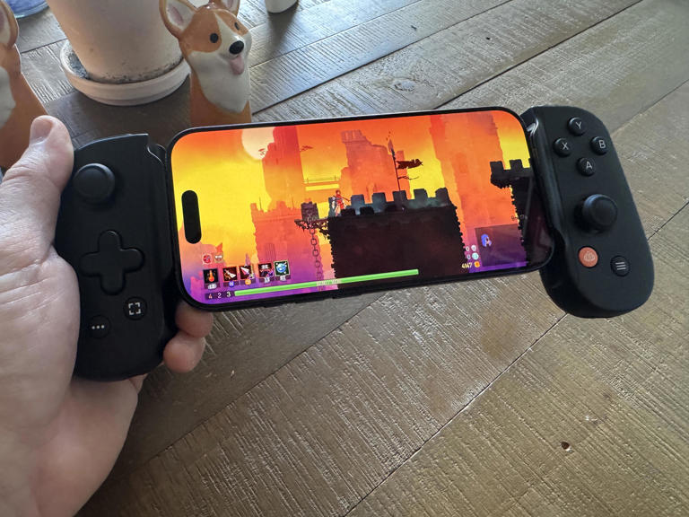 The Apple iPhone 17 Pro keeps cool while playing the hottest mobile games