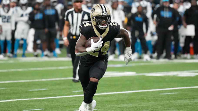 Saints rookie Devin Neal exits vs. Panthers: What we know now