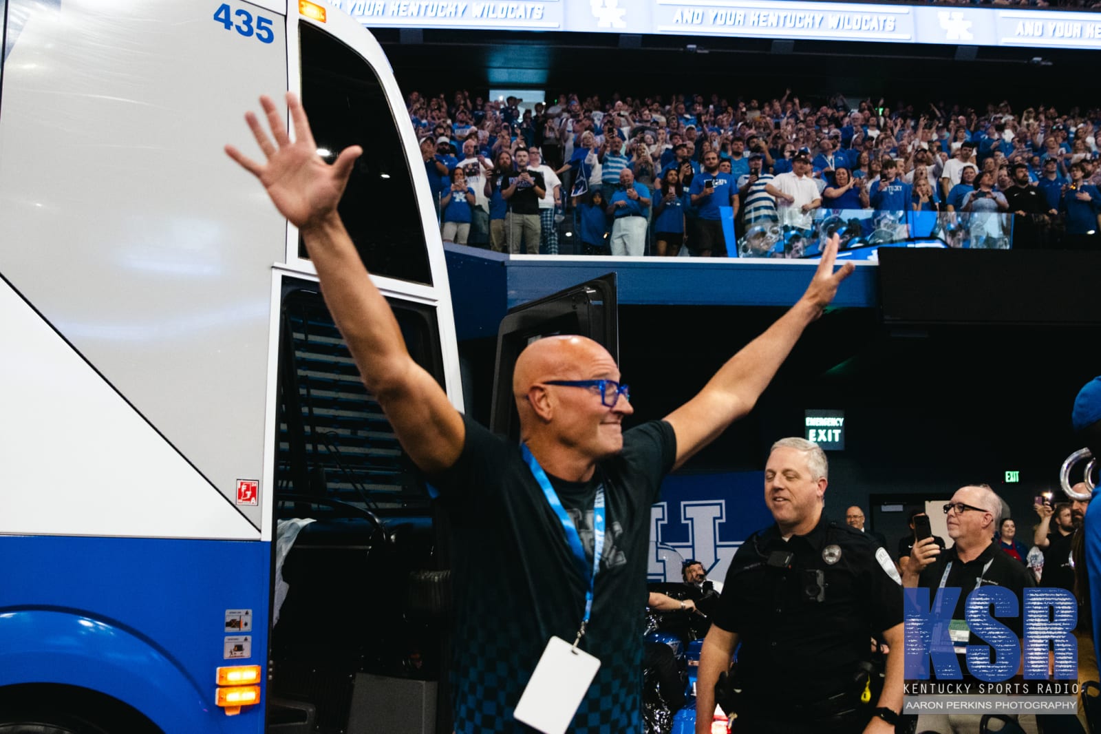 Rex Chapman FaceTimed with Charles Barkley during the Kentucky game