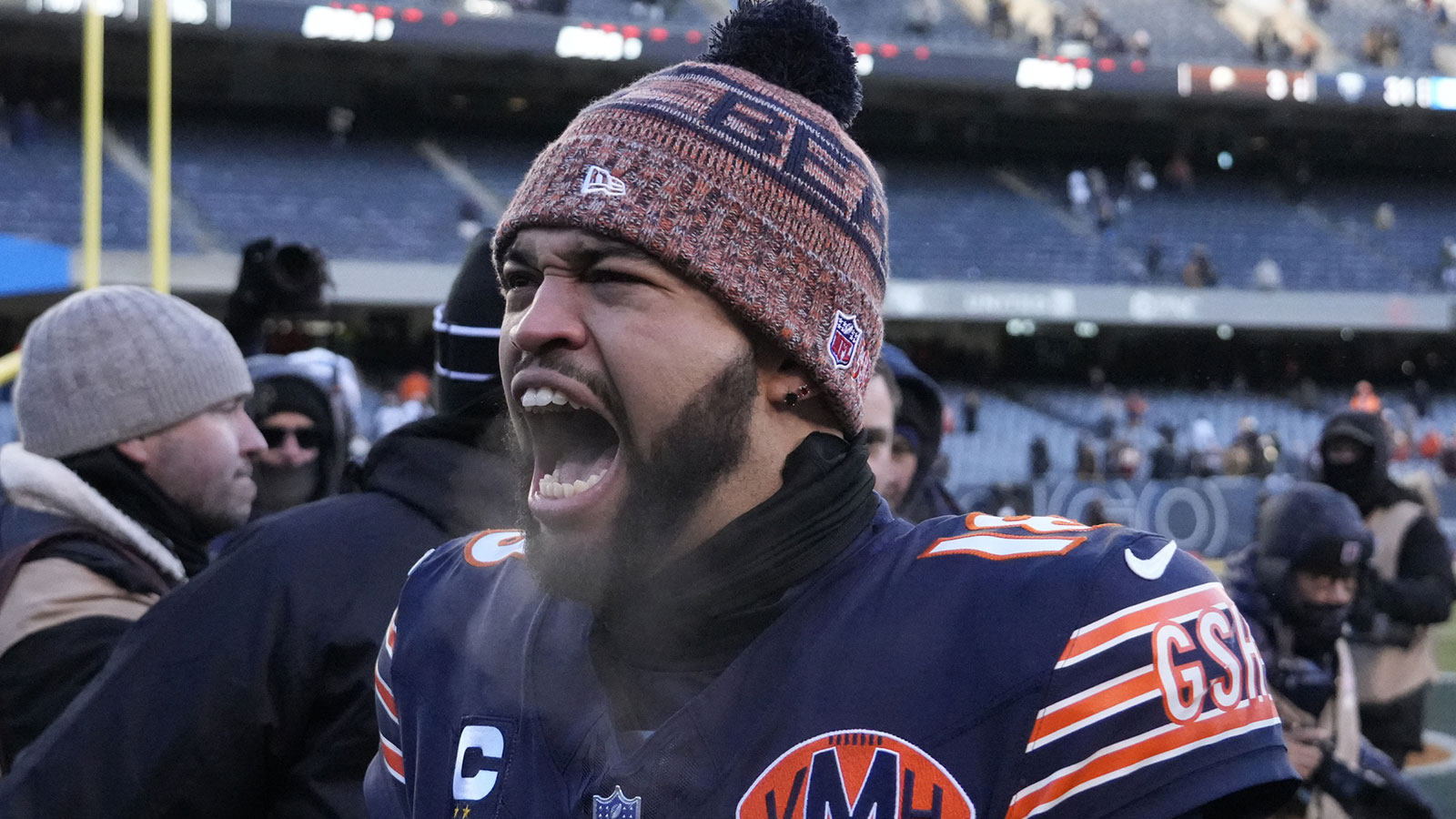 Bears’ Caleb Williams broke a crazy INT record by passing 1,000 career passes vs. the Browns