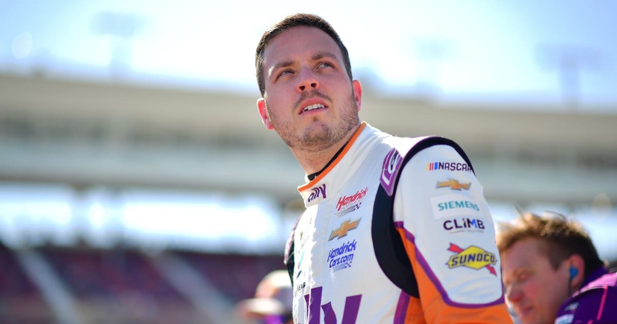 Alex Bowman announces engagement to Chloe Henderson after unique proposal