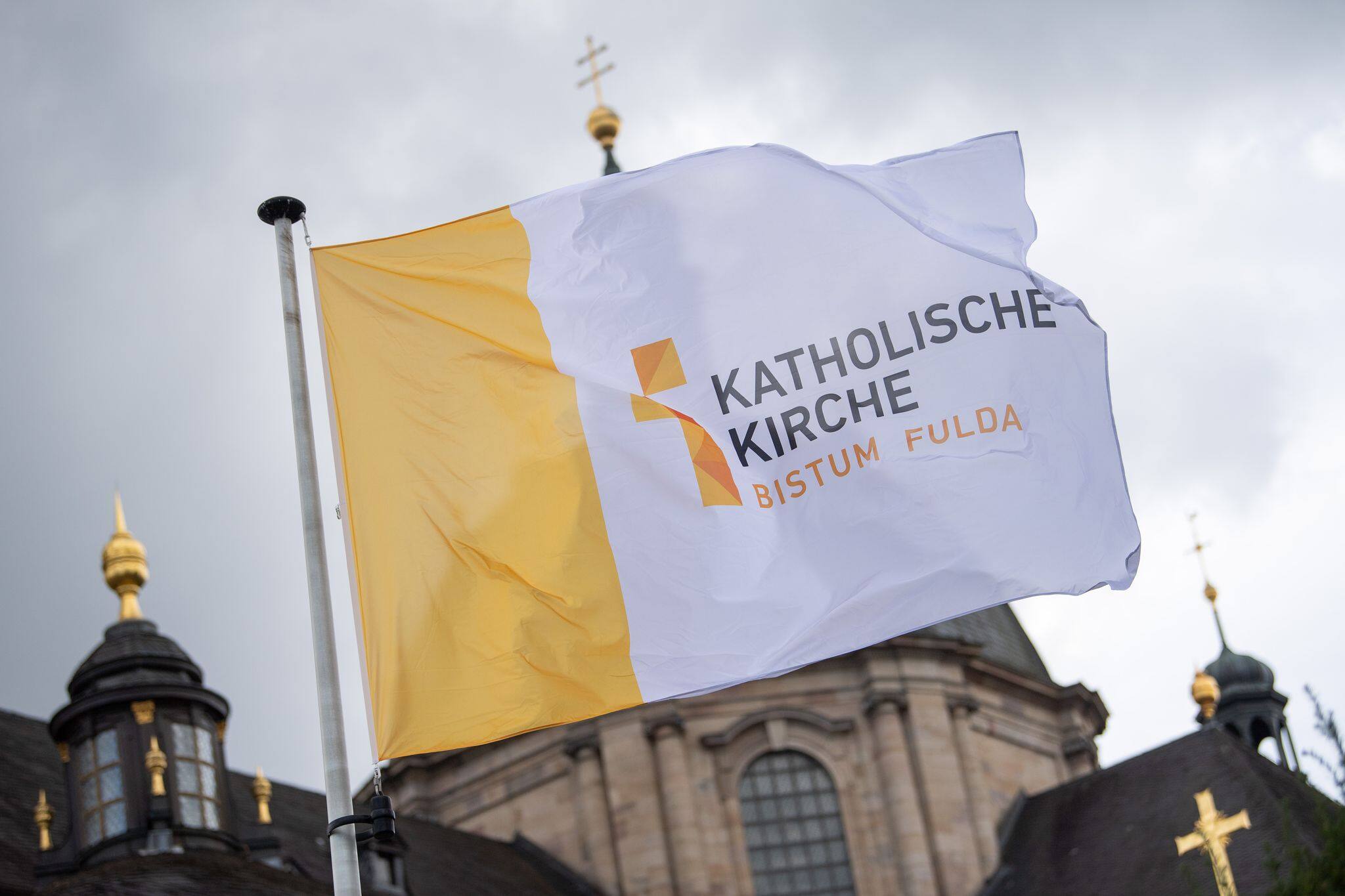 Mehr als 1.500 Menschen Kirchenasyl gewährt