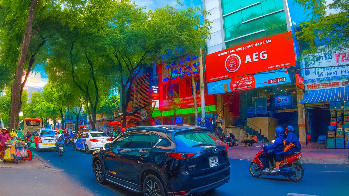 What is rush hour like in Ho Chi Minh City?