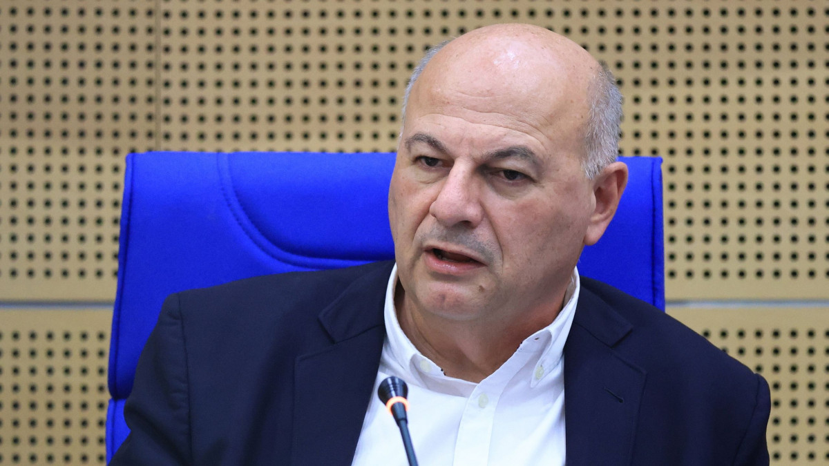 Τσιάρας: Όποιος αρνείται τη μεταφορά του ΟΠΕΚΕΠΕ στην ΑΑΔΕ, αρνείται τη ...