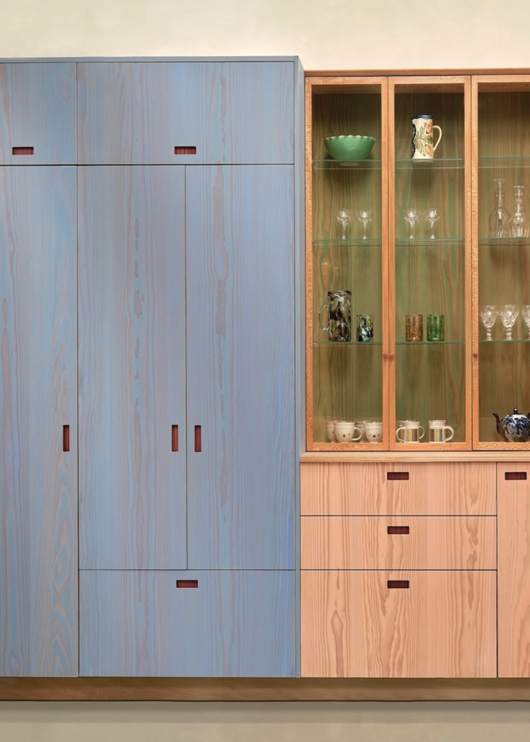 8 types of textured kitchen doors that are on trend