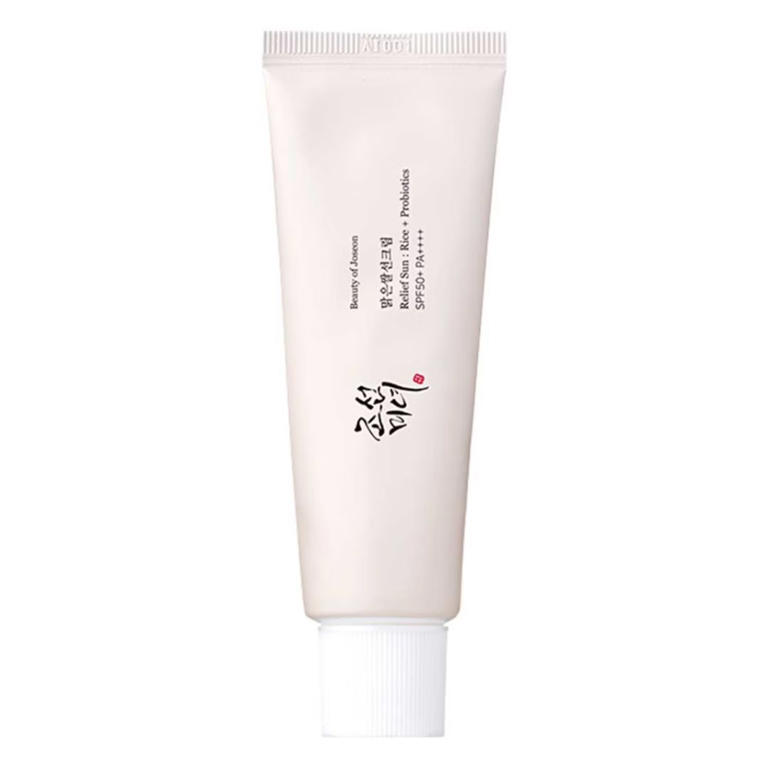 Worried about how the gym is impacting your skin? A dermatologist ...