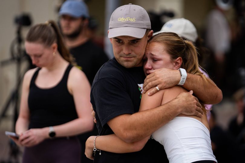 Brit woman who visited Bondi Beach describes horror moment gunshots began