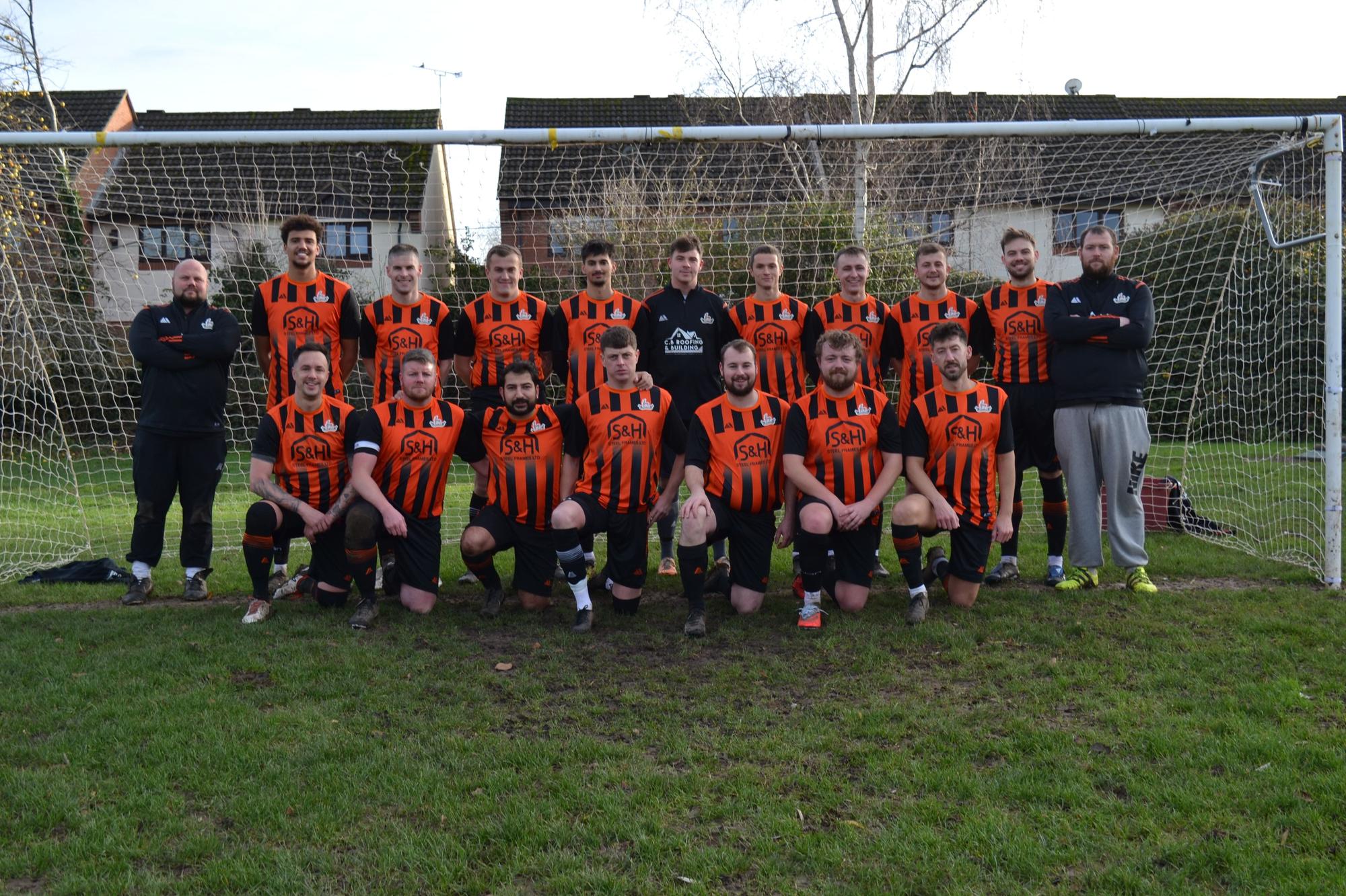 Busy weekend of league and cup games in Leamington and District Sunday ...