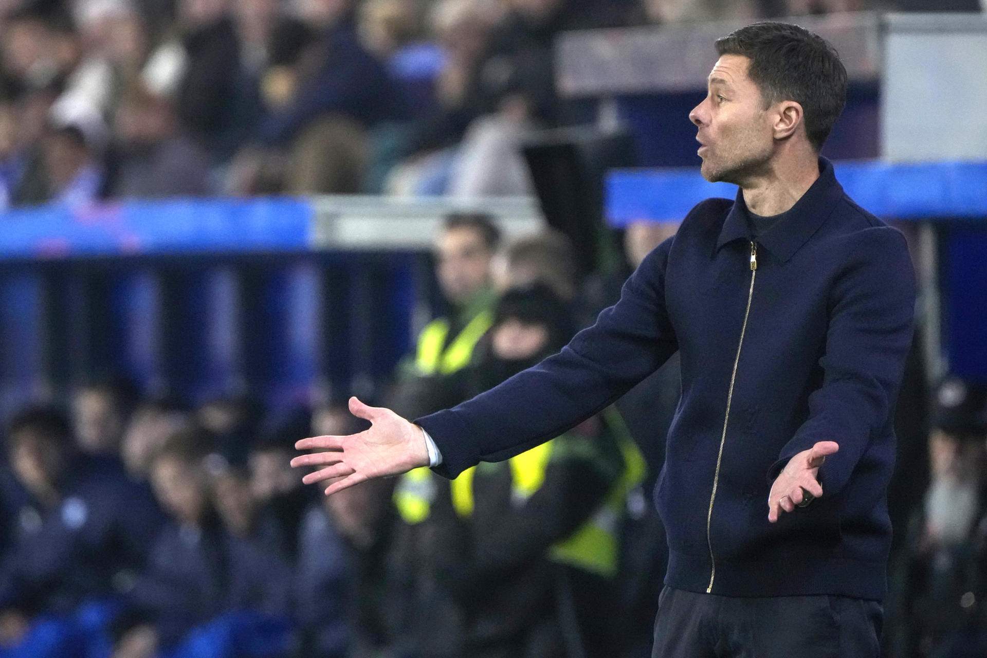 Xabi Alonso tiene encima de la mesa un contrato para volver a entrenar