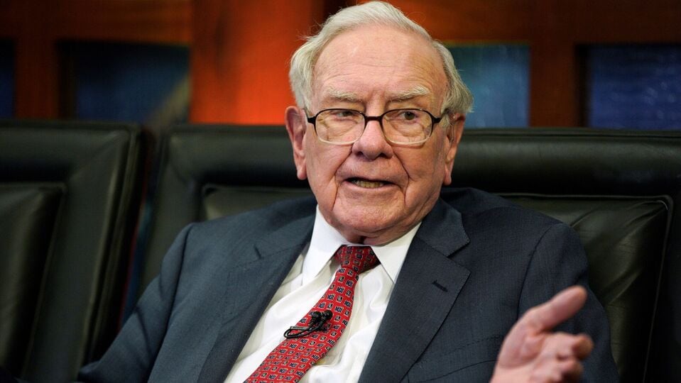 'If you're very greedy, it'll be a...': Warren Buffett's 4 rules to ...