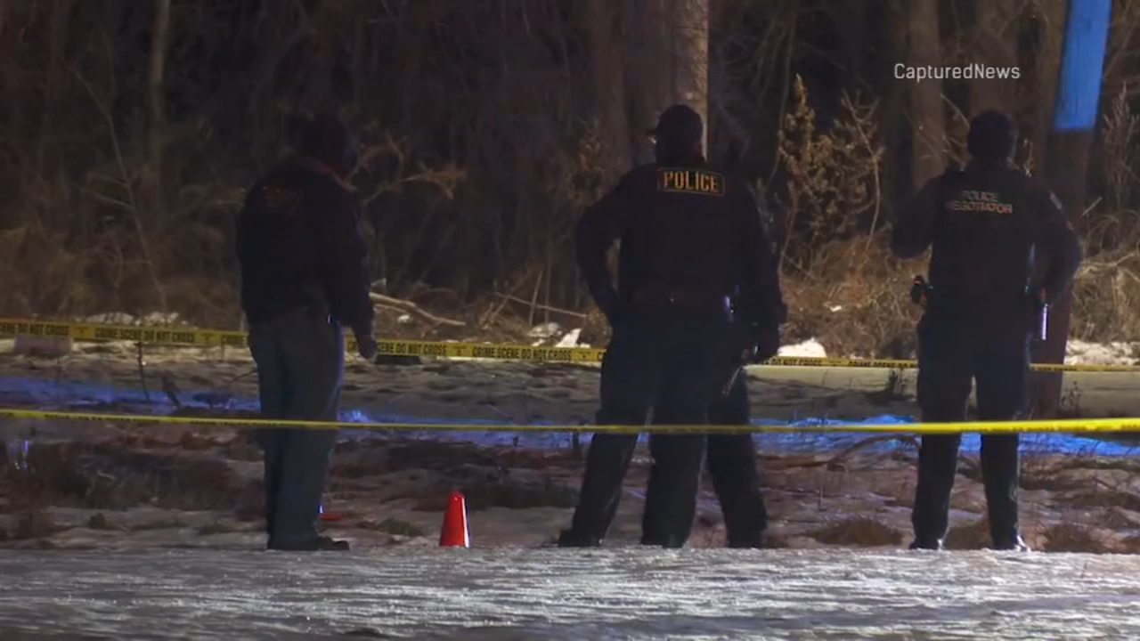 Gary officer shoots man armed with knife, police say