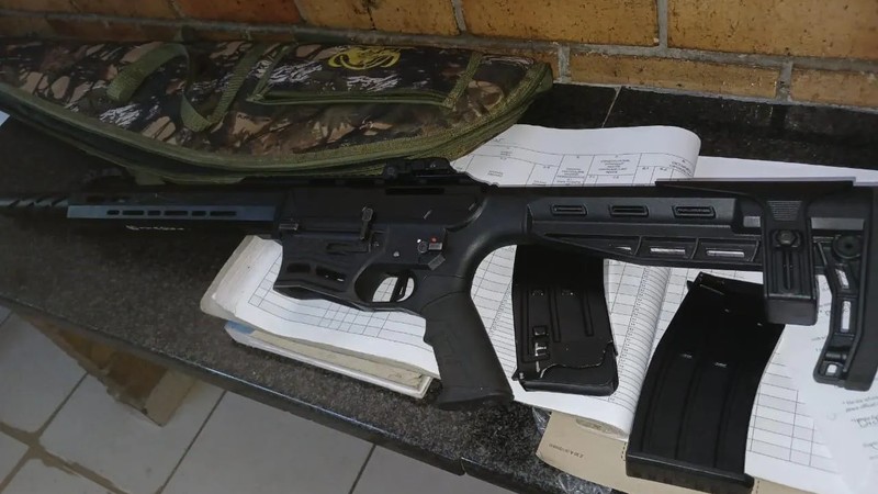 Gunshots at funeral: Mourners arrested for firing guns during funeral ...