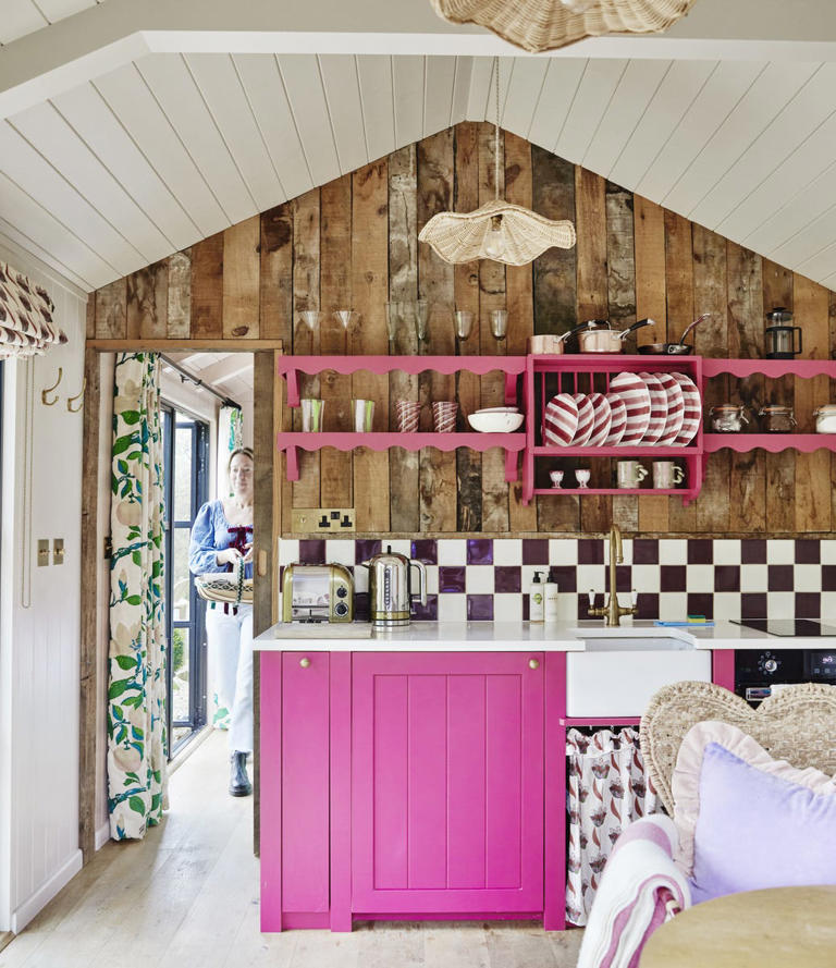 The '80s country kitchen trends making a comeback