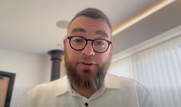 Former teacher of Bondi Beach terror suspect breaks silence as photo ...