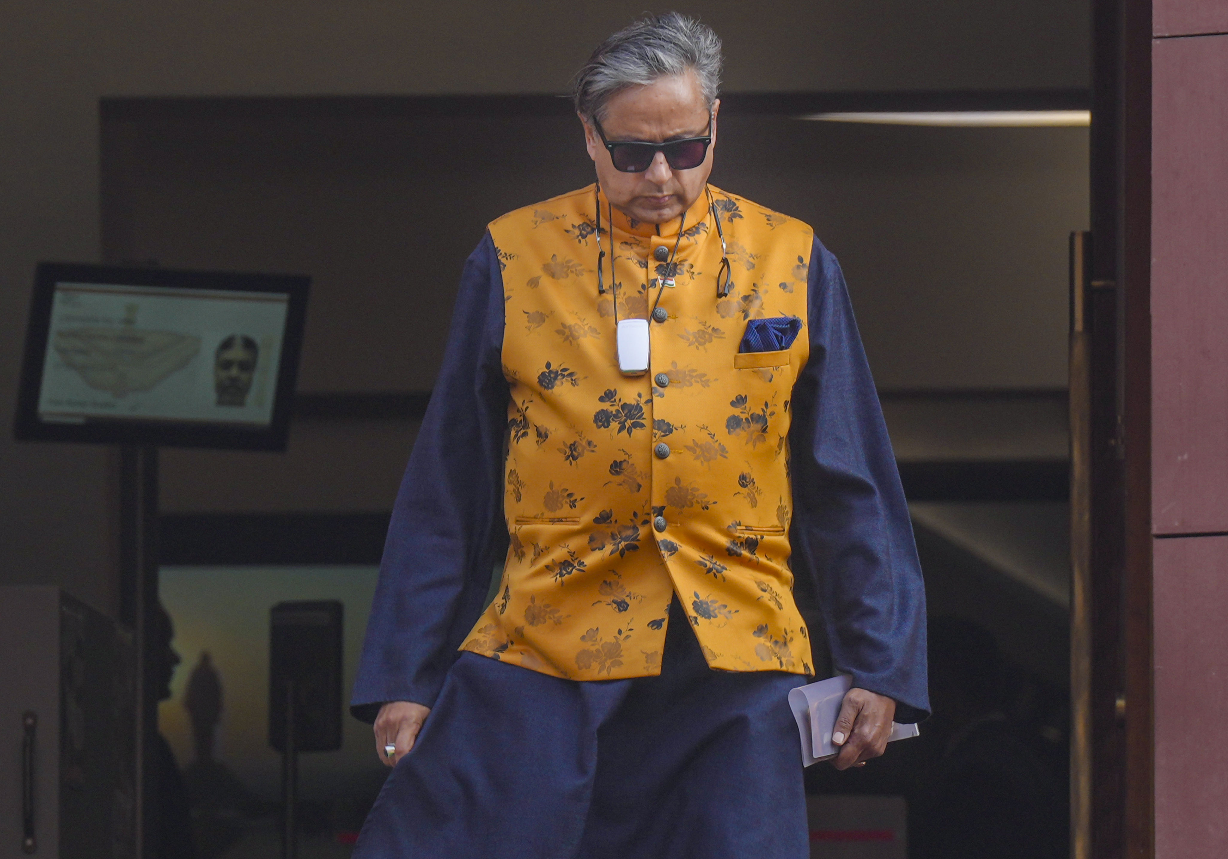 Thoughtful analysis: Tharoor on X user's thread on contrast between him ...