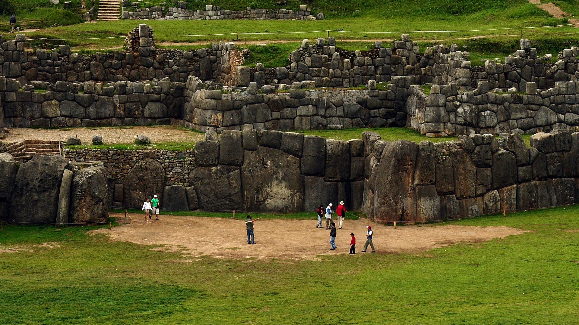 Ancient stonework at Sacsayhuaman reveals unexpected geological truths