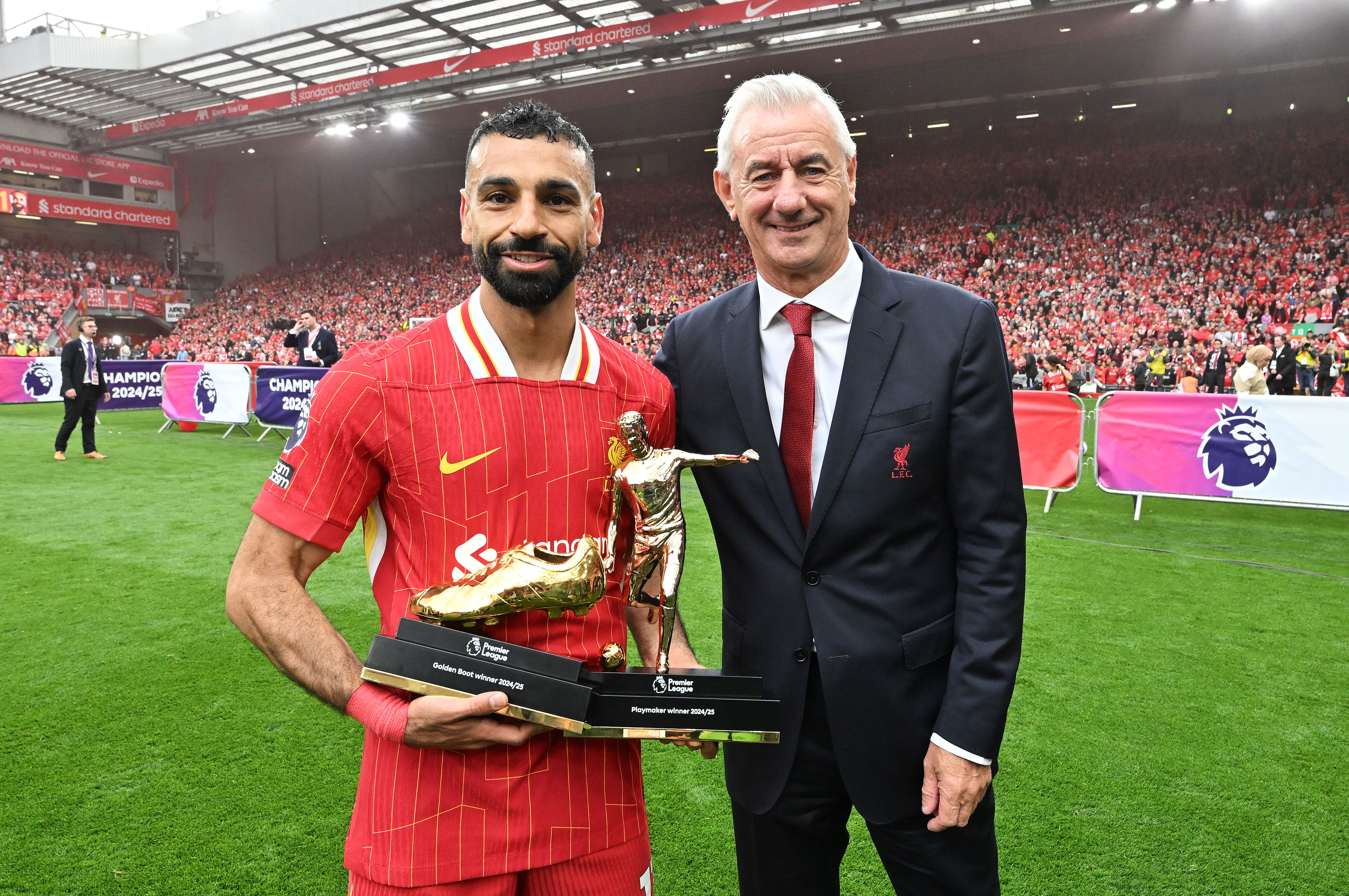 Liverpool FC legend Ian Rush admitted to intensive care with flu