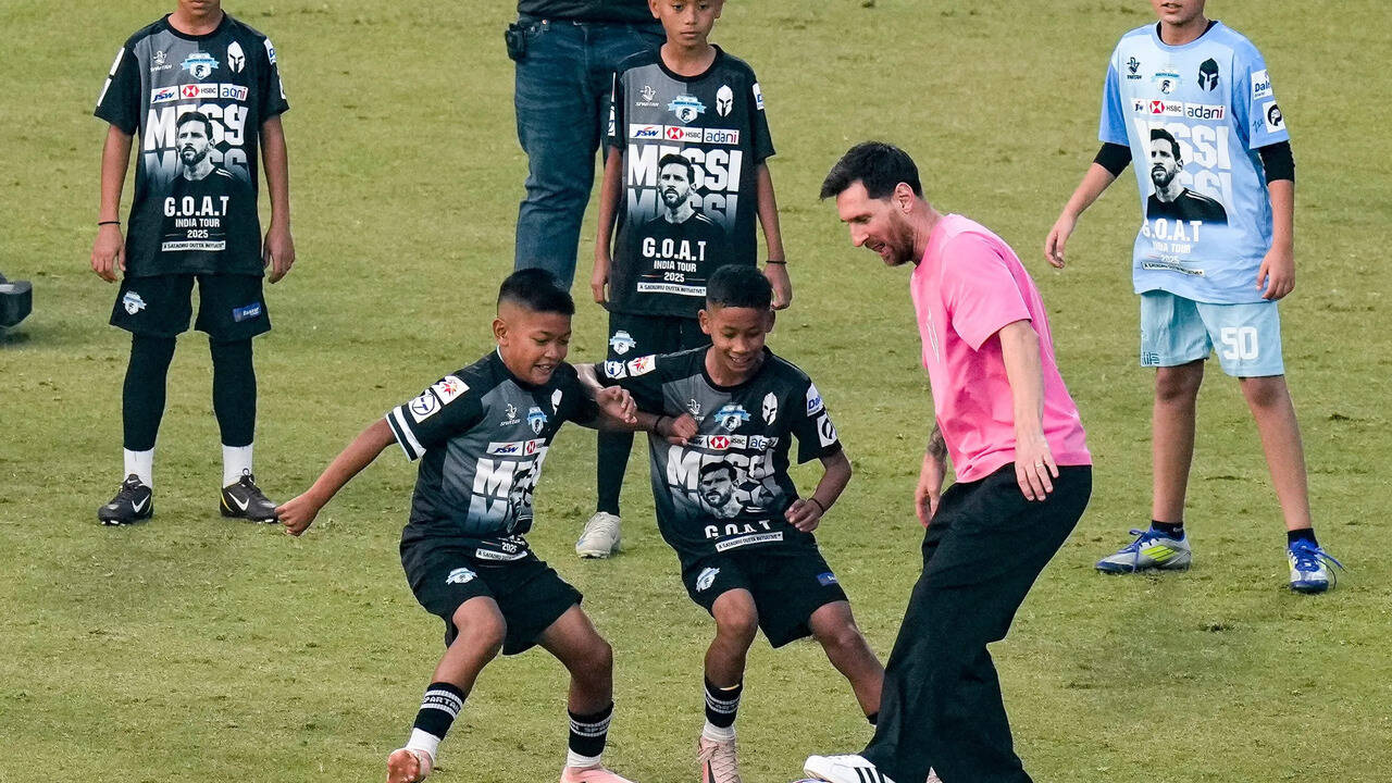 Gracias Delhi! Messi fever peaks as GOAT India tour ends on high note
