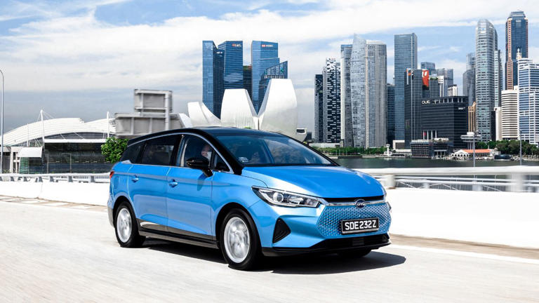 The EU is considering lifting tariffs on Chinese electric vehicles