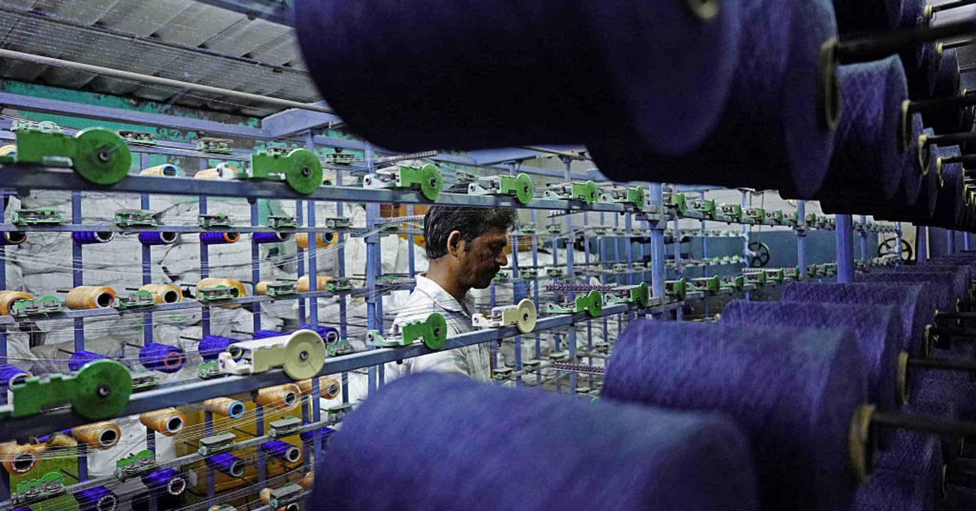 India goods exports rise in November despite US tariffs