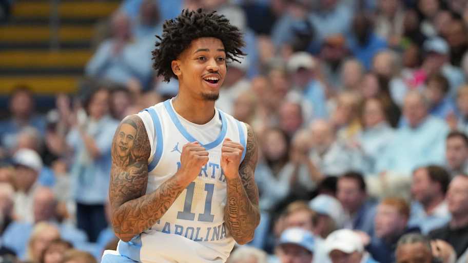 UNC's Davis highlights supporting cast in recent victory