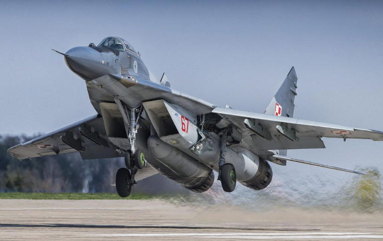 Poland confirms how many MiG-29 fighter jets it plans to transfer to ...
