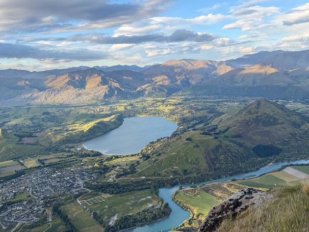 Im Camper durch Neuseeland: Johanna und Elia lösen Wette nach 18.000 ...