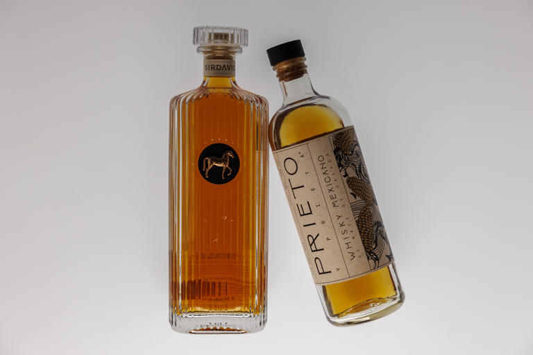 The 14 best whiskeys to give this holiday season