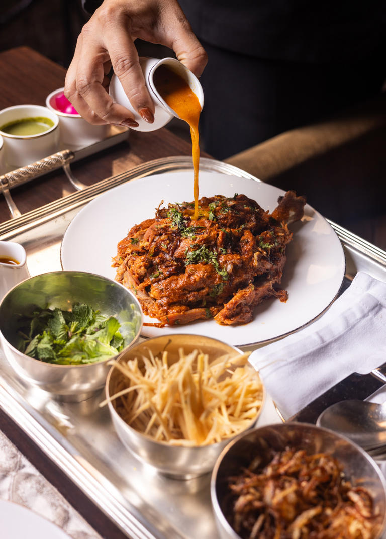 In New Delhi, a culinary tribute as rich as Kashmir's jamavar shawls