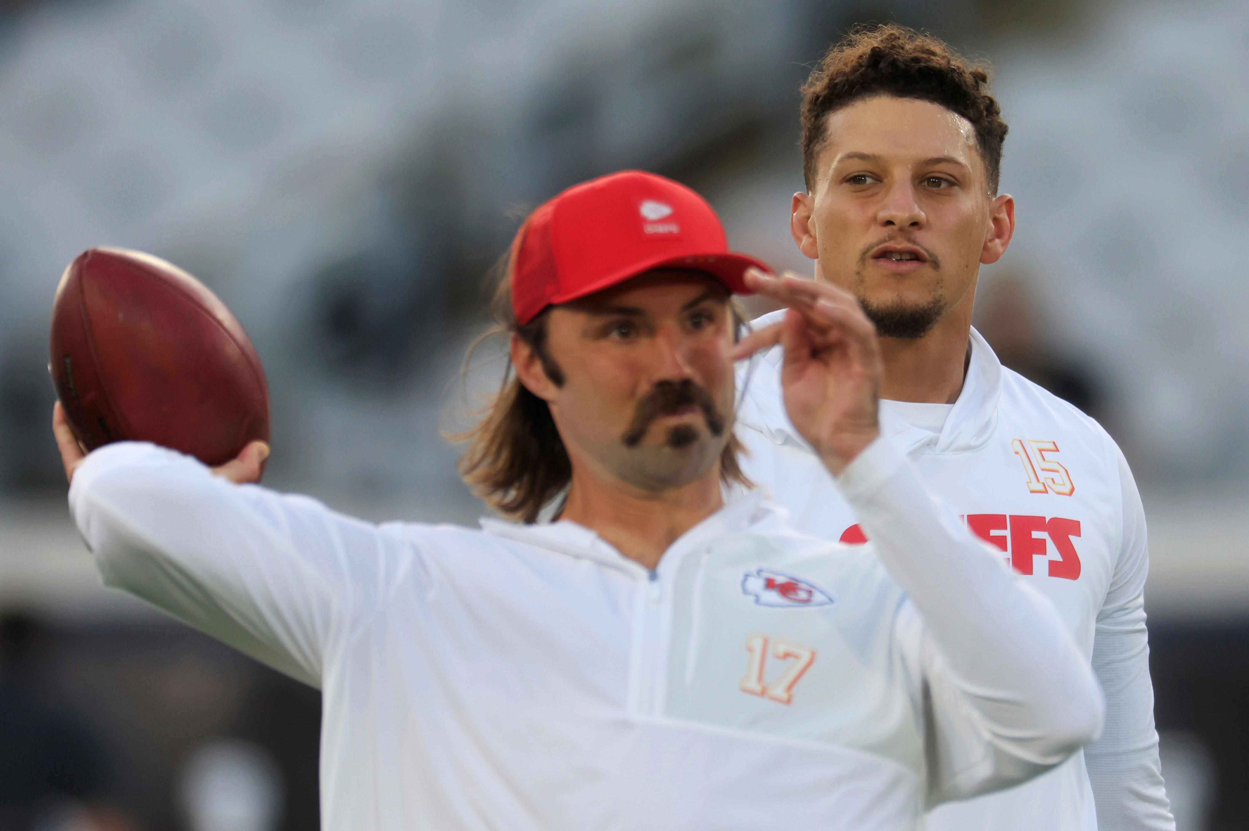 Chiefs QB Gardner Minshew shares a special message for Patrick Mahomes