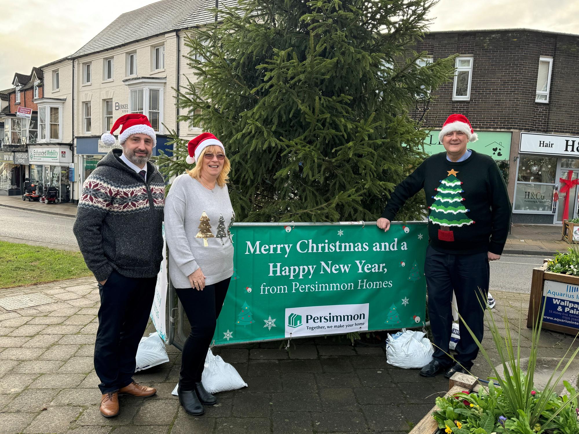 Persimmon Homes Central helps Kenilworth get into the Christmas spirit