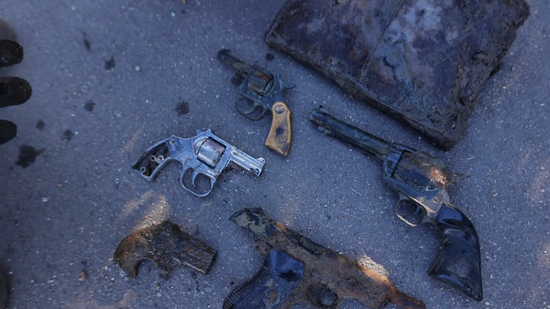 What happens when you pull a bag of guns from the water