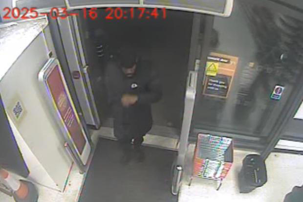 Chilling video of killer returning to Beckenham Sainsbury's to attack dad