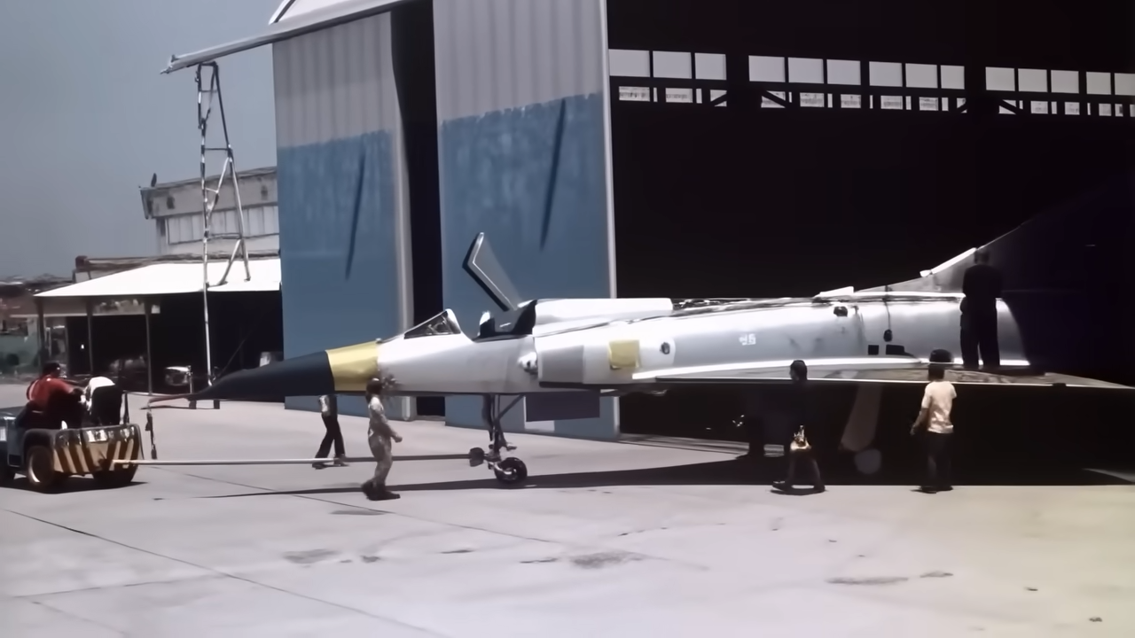 Why this Cold War aircraft family refused to disappear